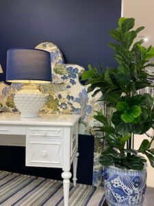 Cayman Desk - Journey Home